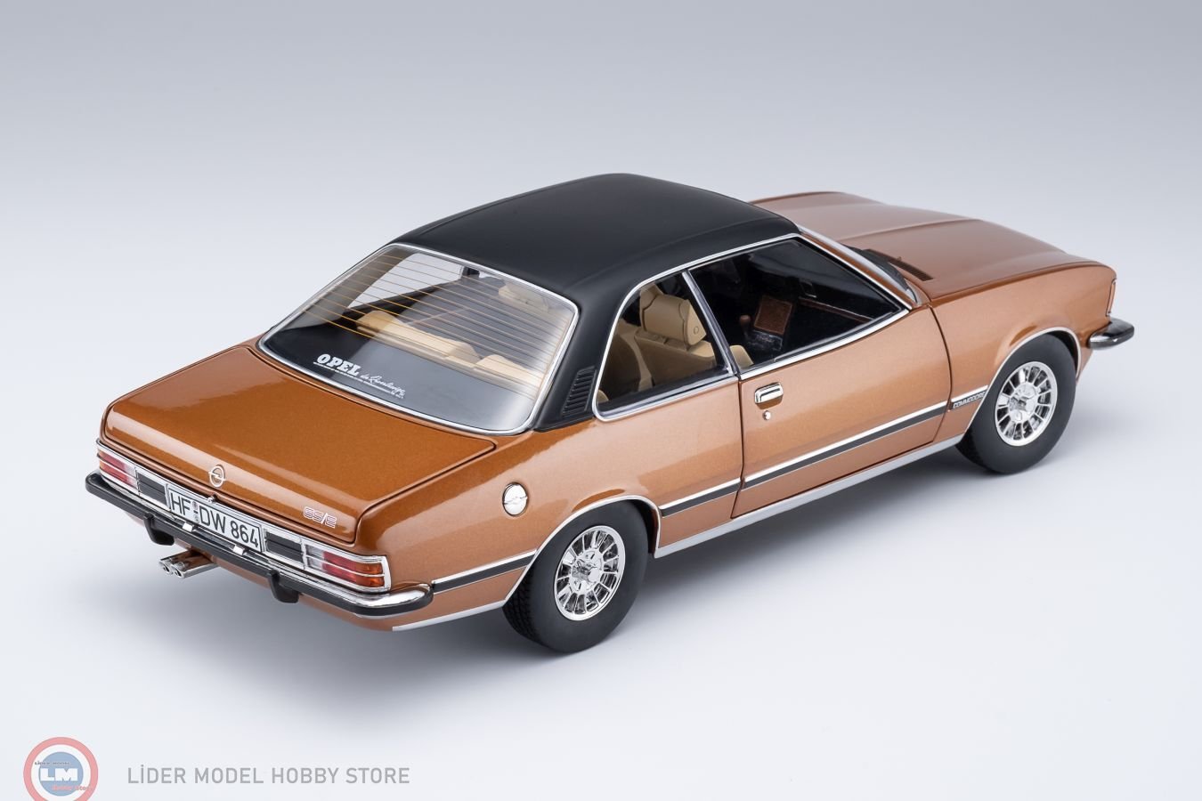 TOURING MODELCARS - 1:18 1975 Opel Commodore B GS/E Coupe - brown - 6. ...