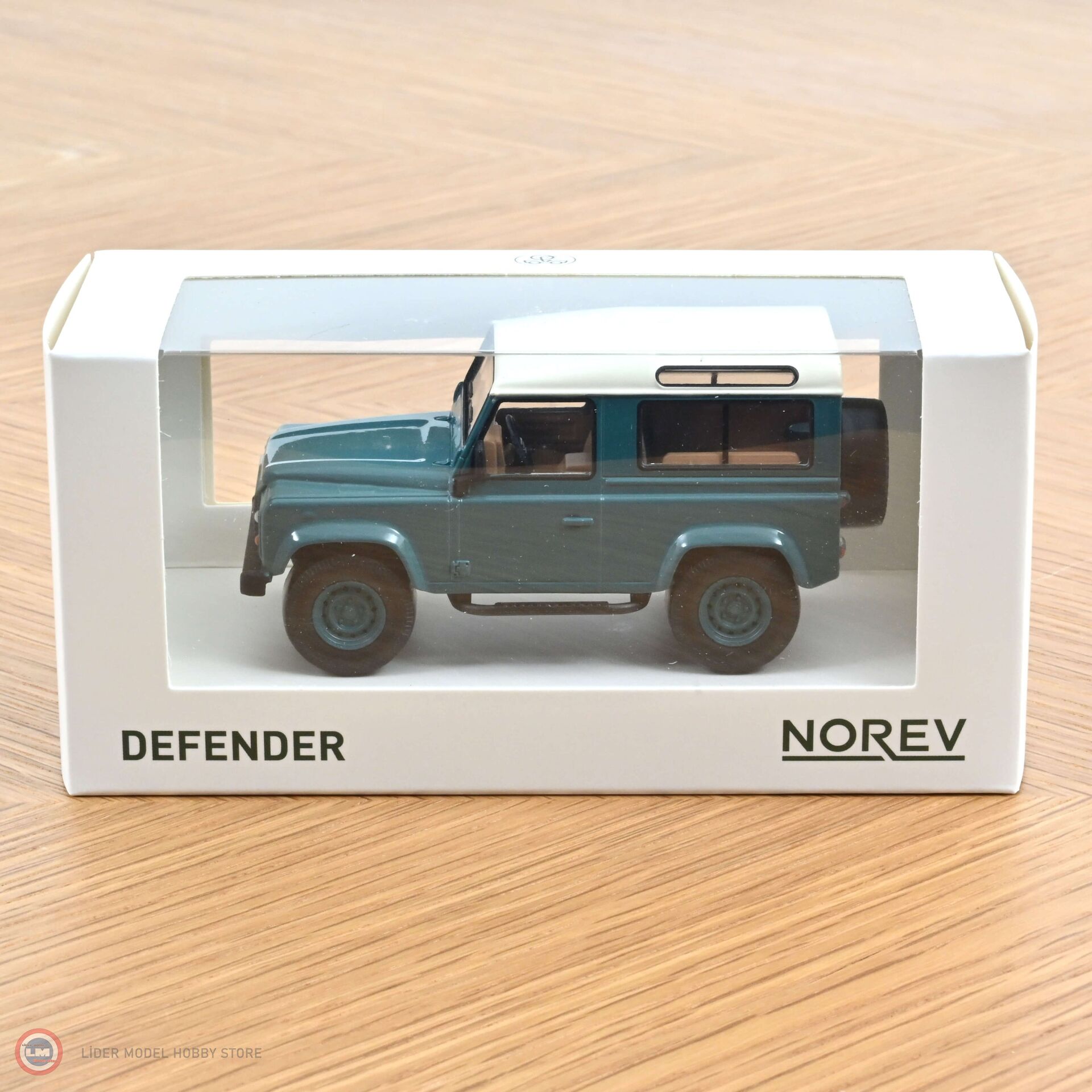 Norev - 1:43 Norev 1995 Land Rover Defender Blue Jet Car - 797,71 TL ...