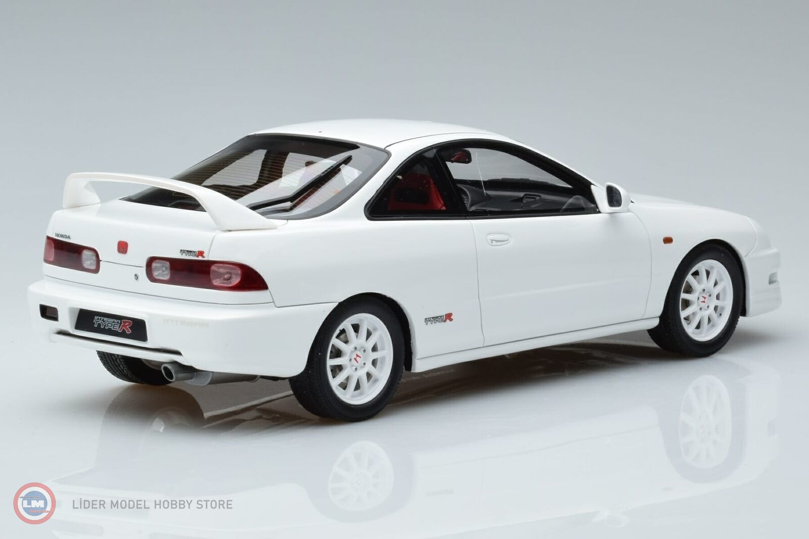 Otto Mobile - 1:18 1997 Honda Integra DC2 Euro Spec - 5.771,98 TL - 5. ...