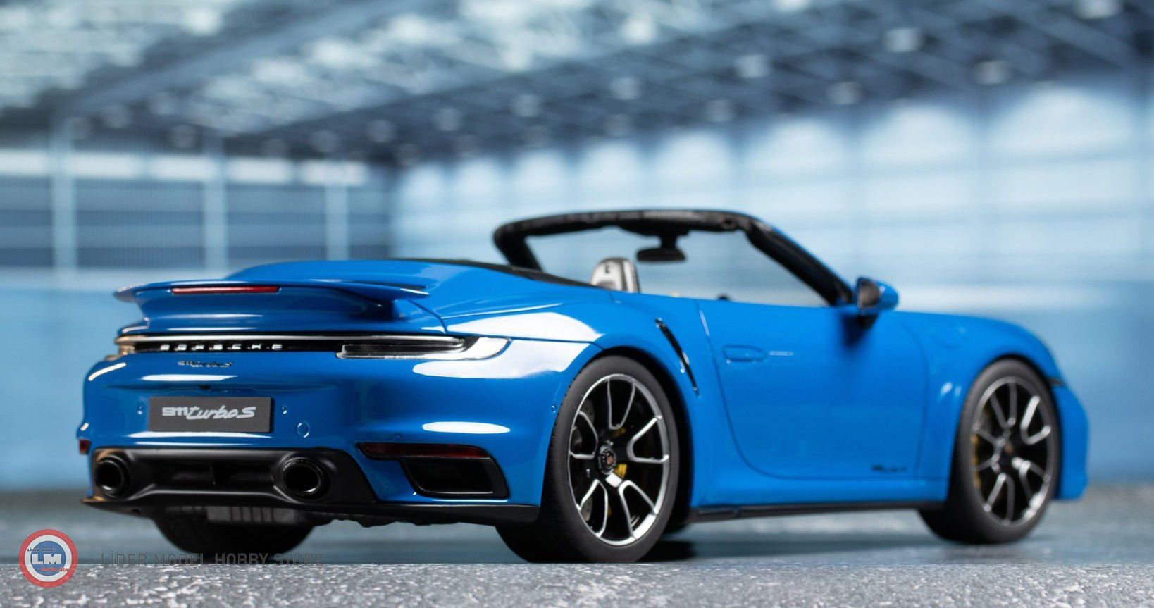 GT Spirit - 1:18 2020 PORSCHE 911 (992) TURBO S CABRIOLET - SHARK BLUE ...