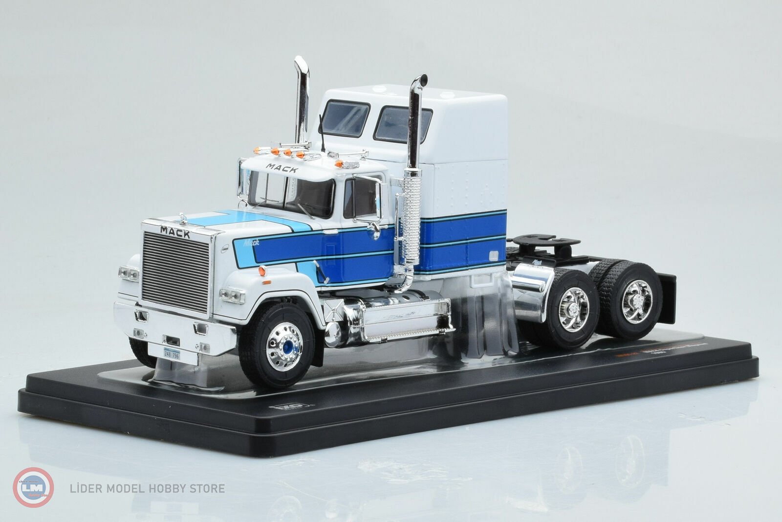 IXO - 1:43 1985 Mack Superliner Magnum Big Sleeper - 2.077,27 TL - 2. ...